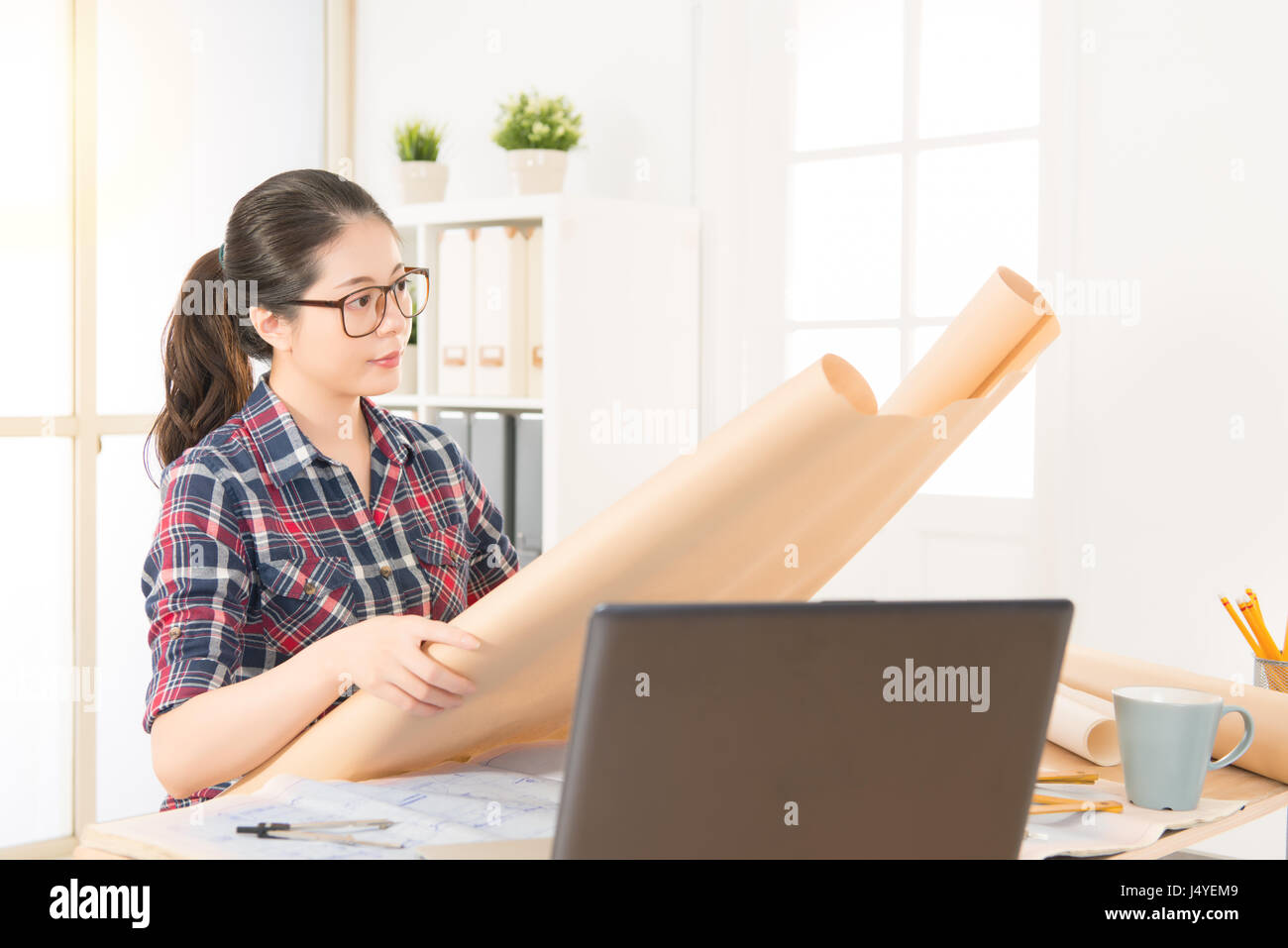 Asian architect indoor hi-res stock photography and images - Alamy