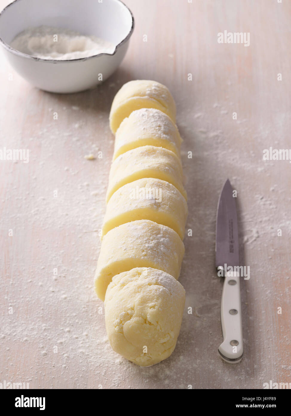 Divide Into Portions High Resolution Stock Photography and Images - Alamy