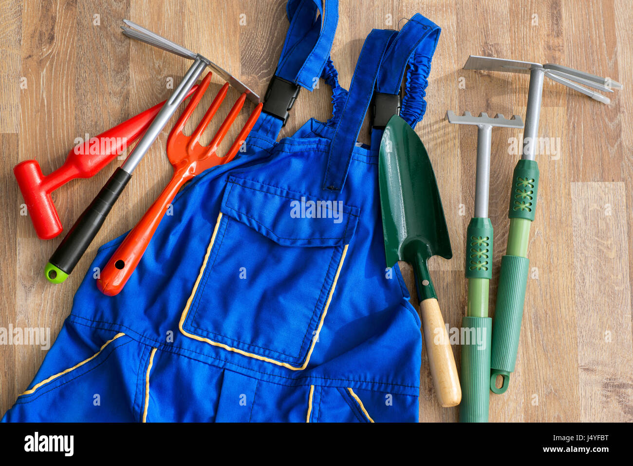 Garden tools background hi-res stock photography and images - Alamy