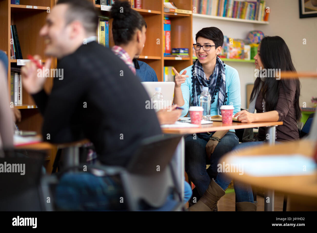 High school class discussion hi-res stock photography and images - Alamy