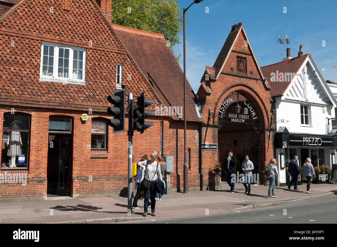 High Street and Liston Court, Marlow, Buckinghamshire, England, UK ...