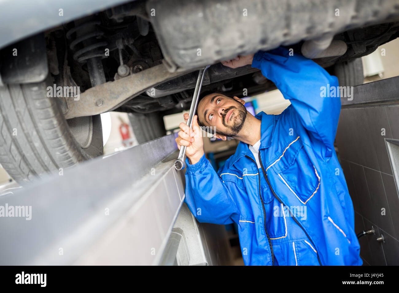 Car crafts hi-res stock photography and images - Alamy