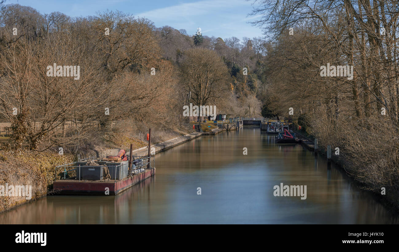 Cookham lock hi-res stock photography and images - Alamy