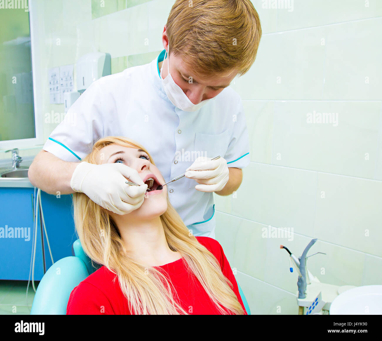 Open cavity hi-res stock photography and images - Alamy