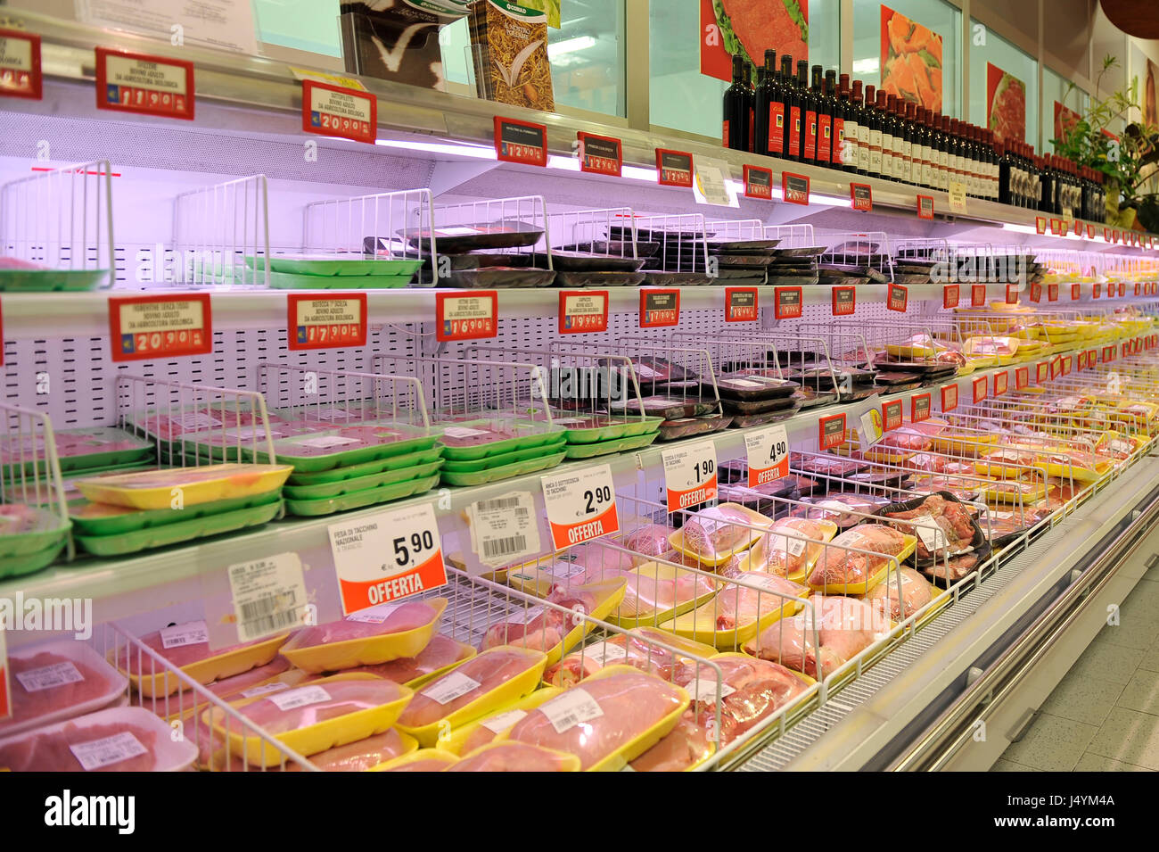 Beef steak red meat on display in a butchers shop Stock Photo - Alamy