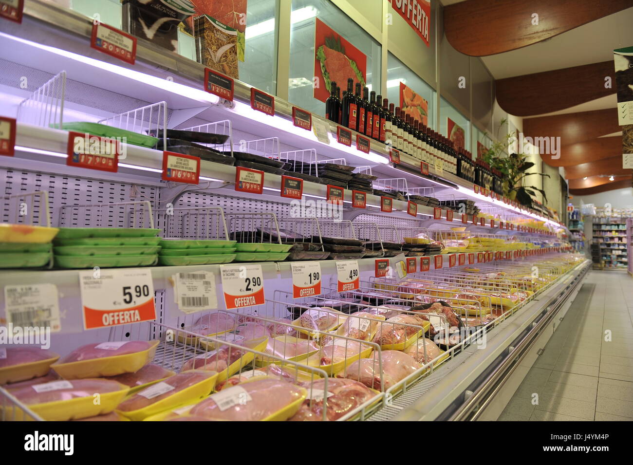 Beef steak red meat on display in a butchers shop Stock Photo - Alamy