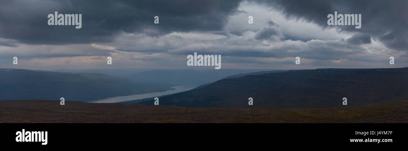 Ayan lake in table mountains. Putorana plateau. Putorana reserve. North ...