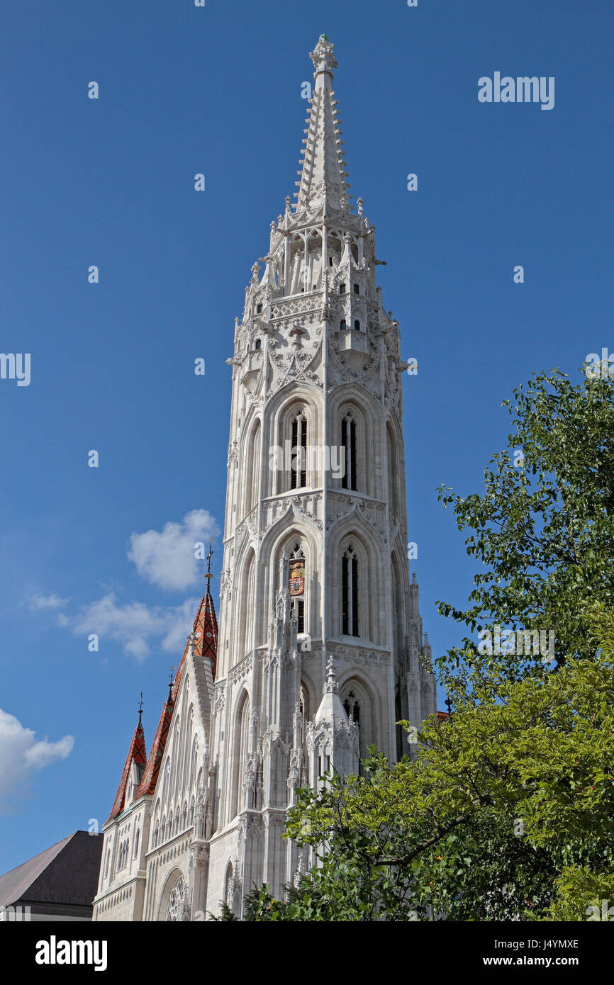 Matthias Church (Mátyás-templom) in Buda's Castle District, Budapest ...