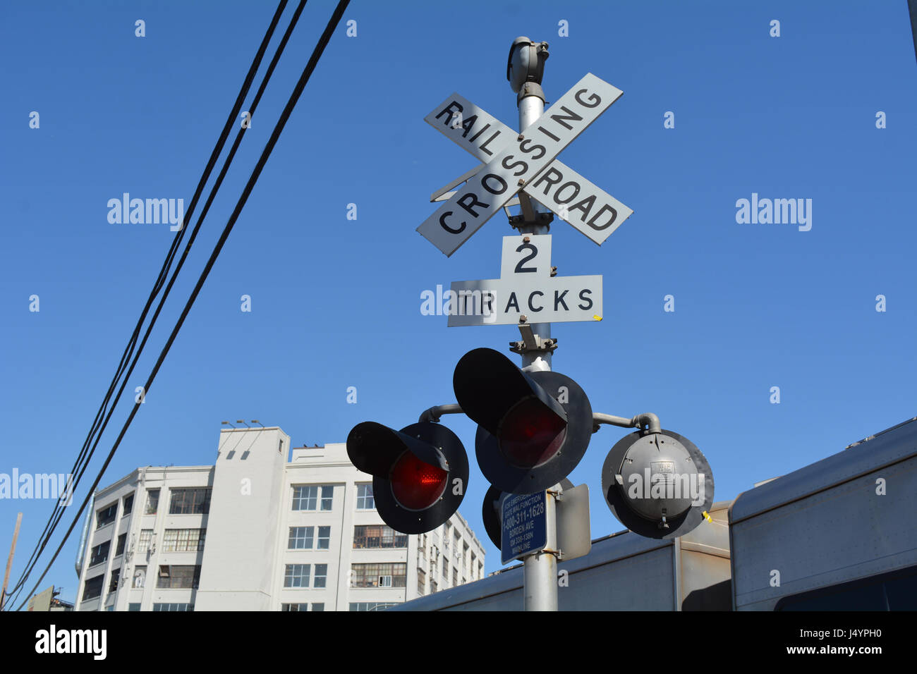 Railroad Crossing Sign Stock Photo - Alamy