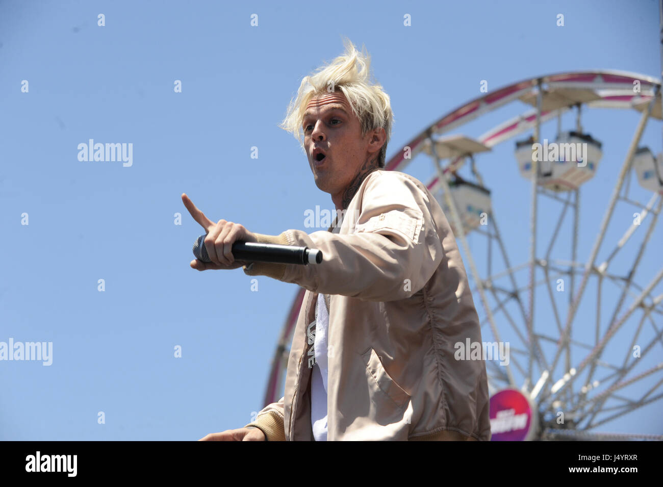 Aaron carter aaron carter in hi-res stock photography and images - Alamy