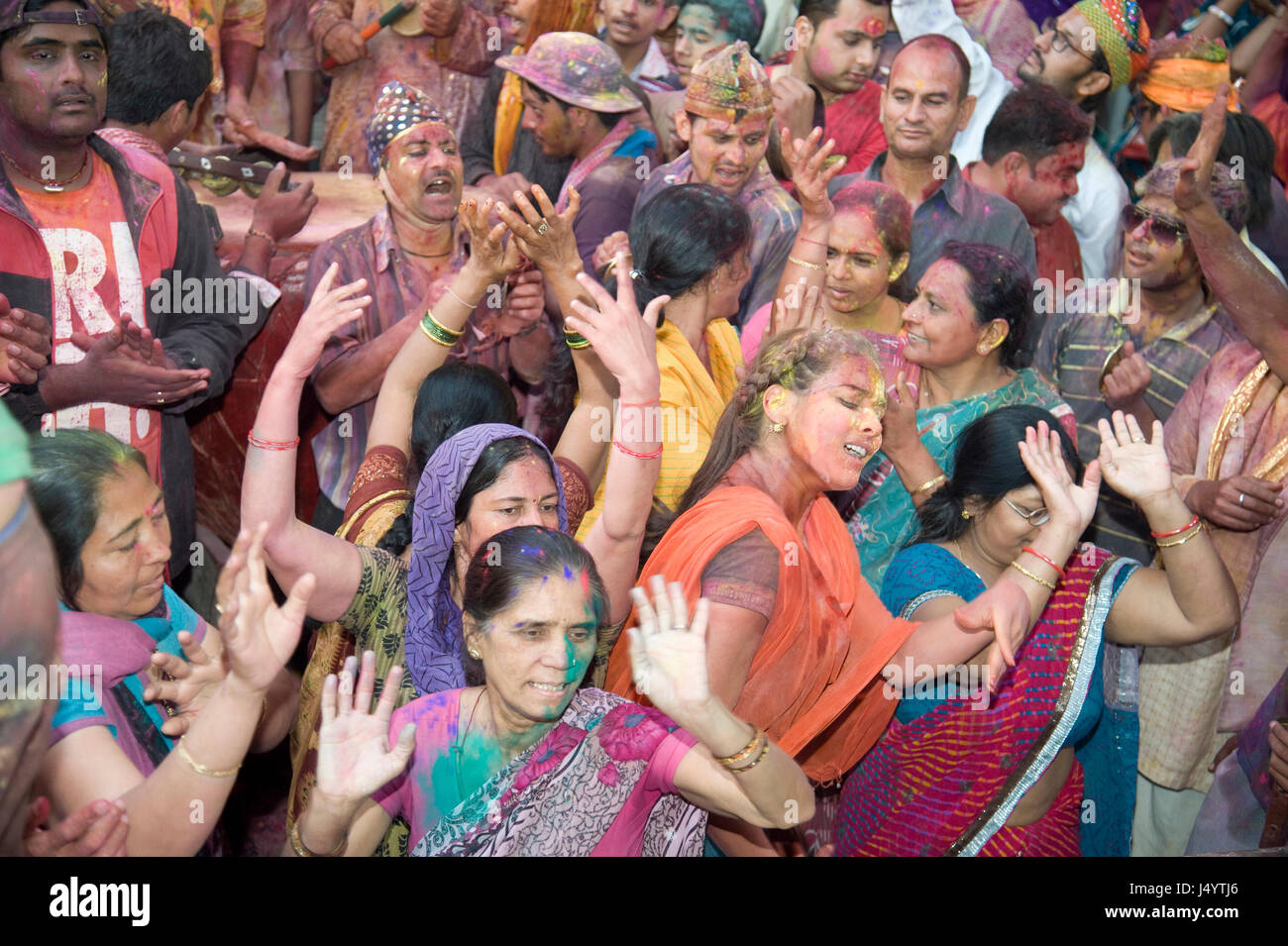 Dwarkadheesh temple hi-res stock photography and images - Alamy