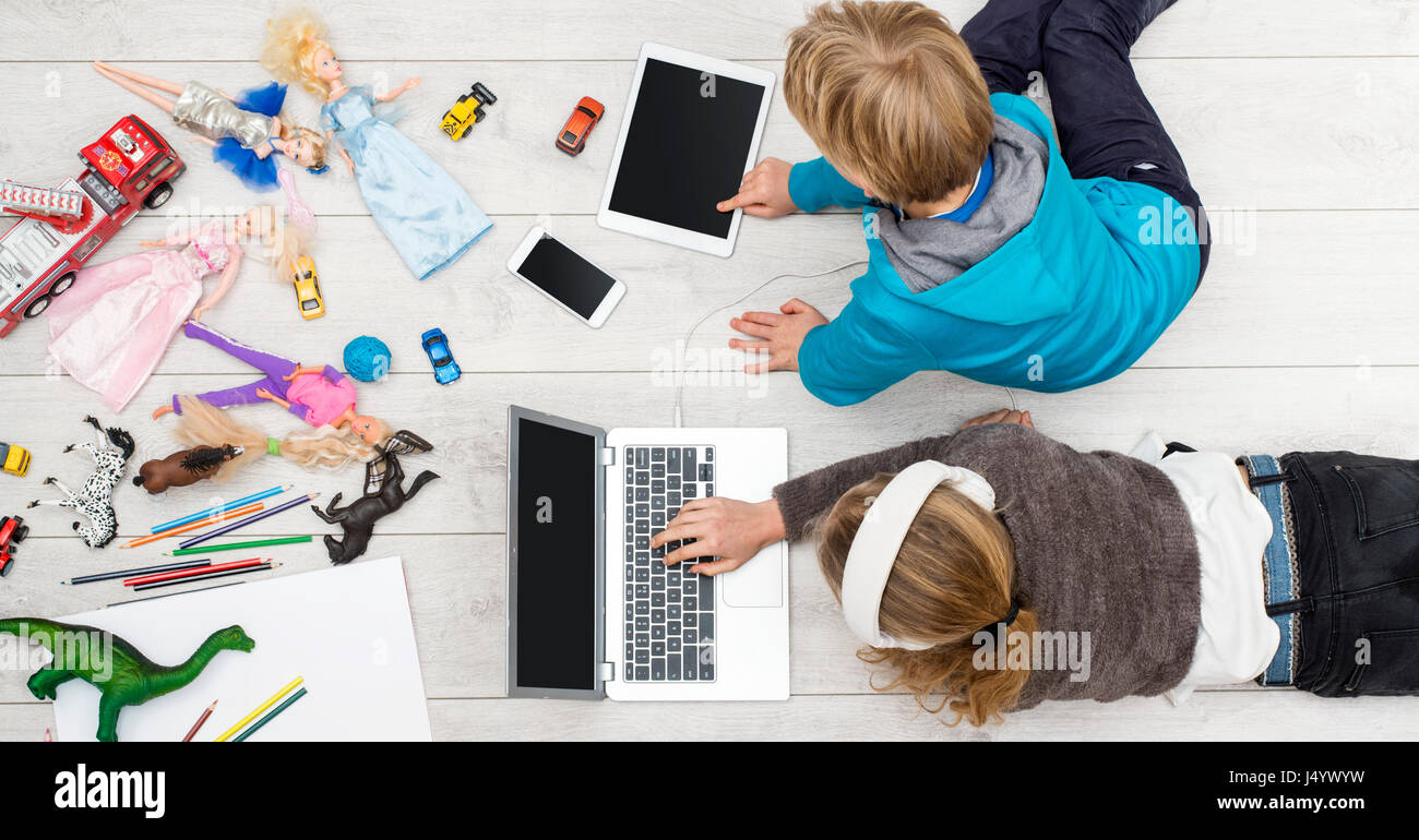 Spoiled kids hi-res stock photography and images - Alamy