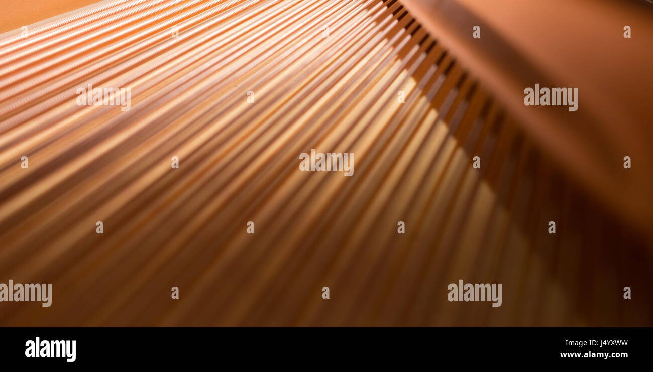 Piano strings hi-res stock photography and images - Alamy