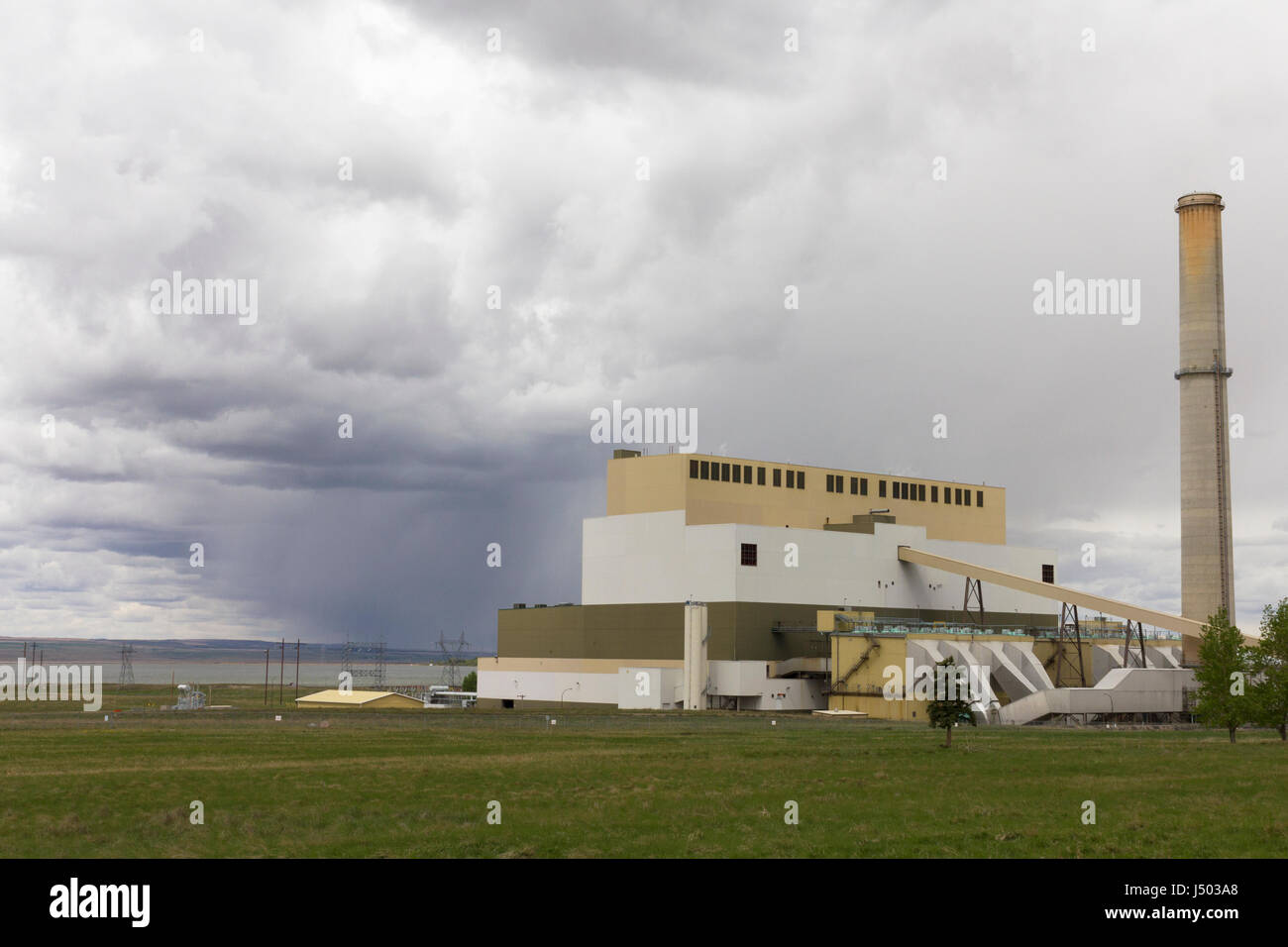 Sheerness Generating Station coal power plant Stock Photo - Alamy