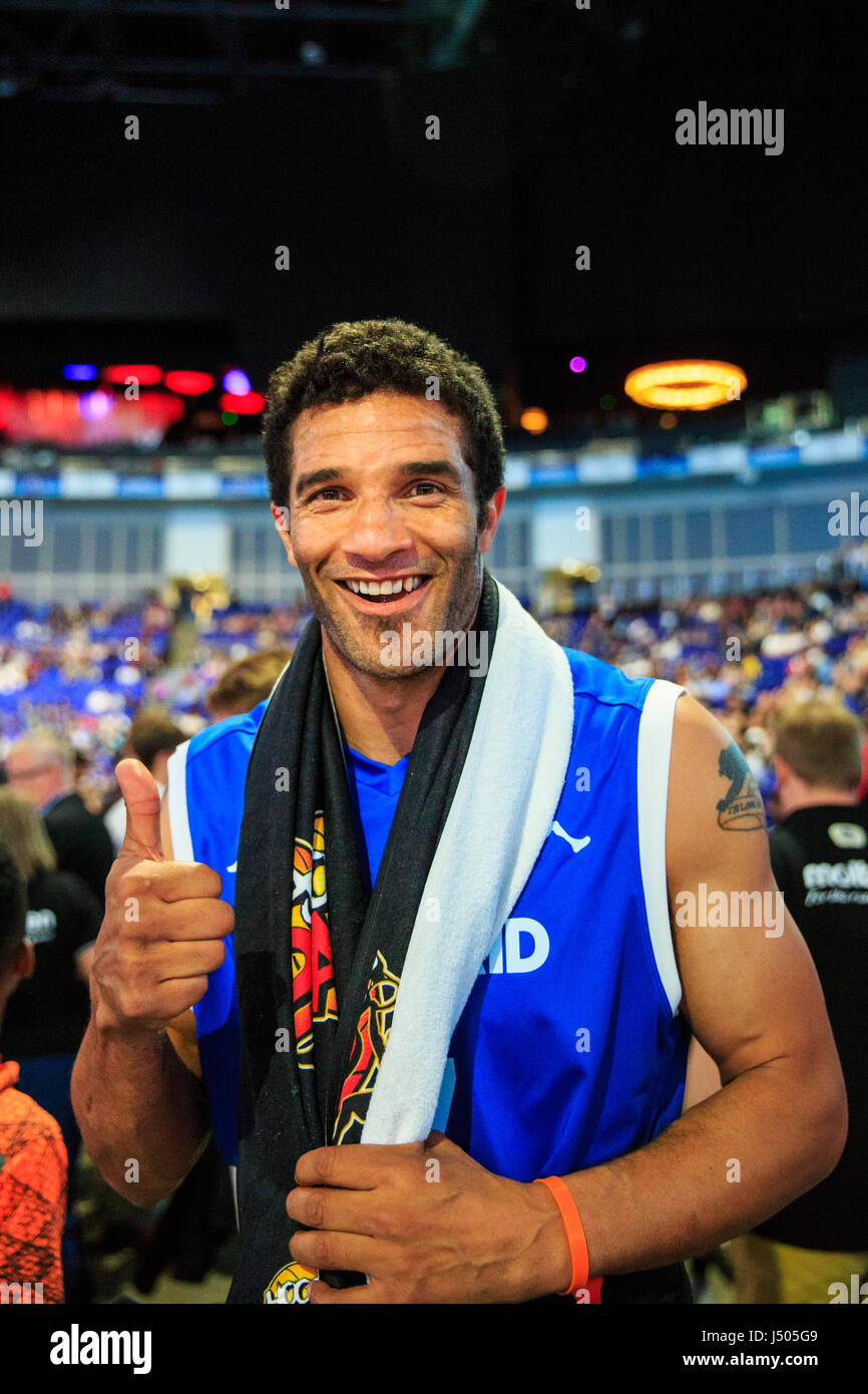 David james footballer hi-res stock photography and images - Alamy