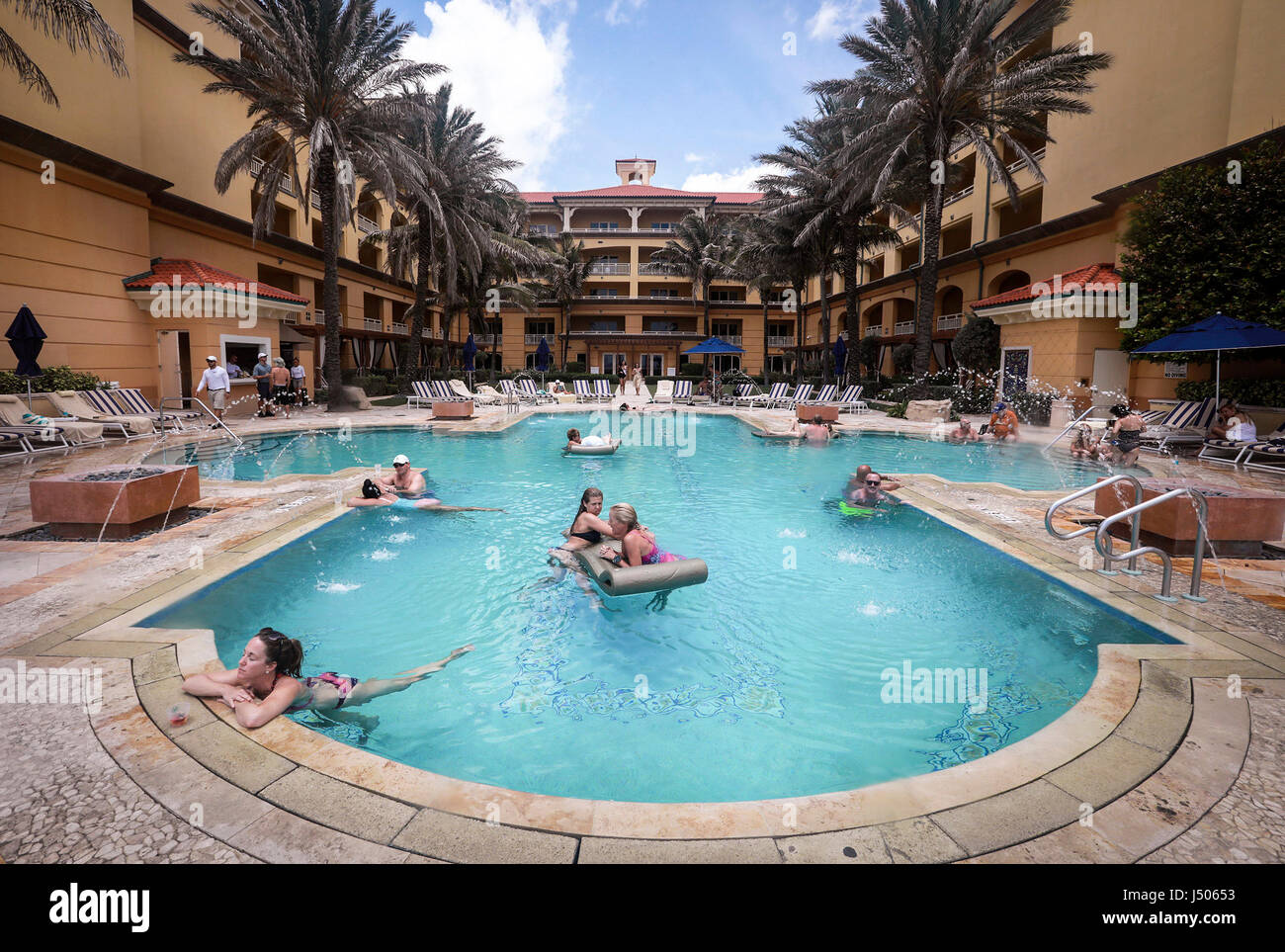 Eau palm beach resort and spa hi-res stock photography and images - Alamy