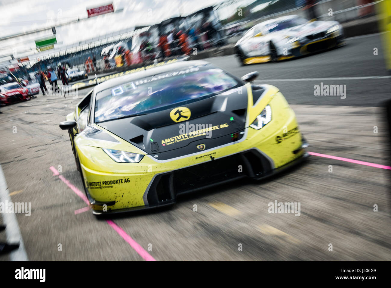 Towcester, Northamptonshire, UK. 14th May, 2017. Blancpain GT Series ...