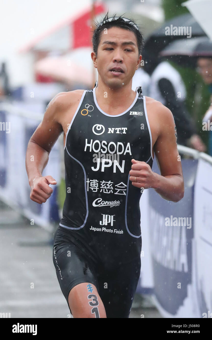 Yokohama city, Kanagawa, Japan. 13th May, 2017. Yuichi Hosoda (JPN) Triathlon : 2017 ITU World ...