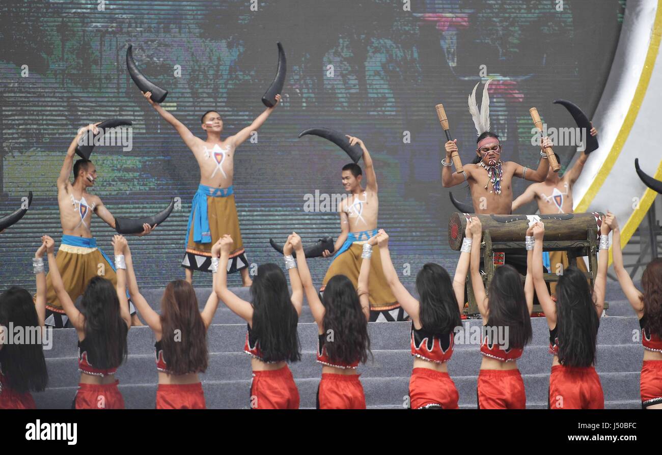 Dazhou, China's Sichuan Province. 15th May, 2017. Actors from Yunnan ...