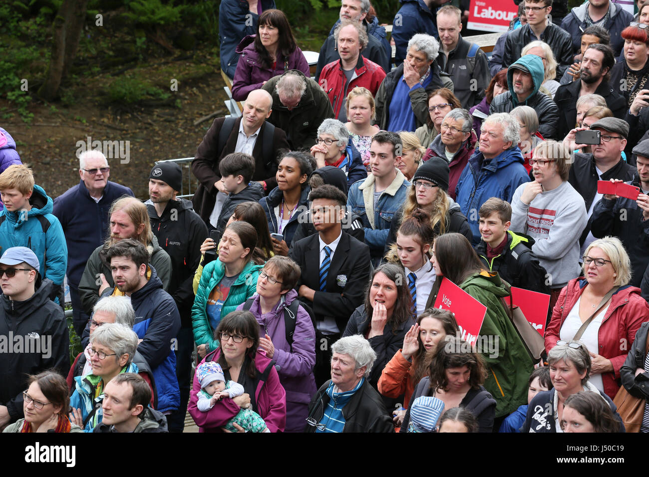 Hebden Bridge, UK. 15th May, 2017. Young people amongst the crowds that ...