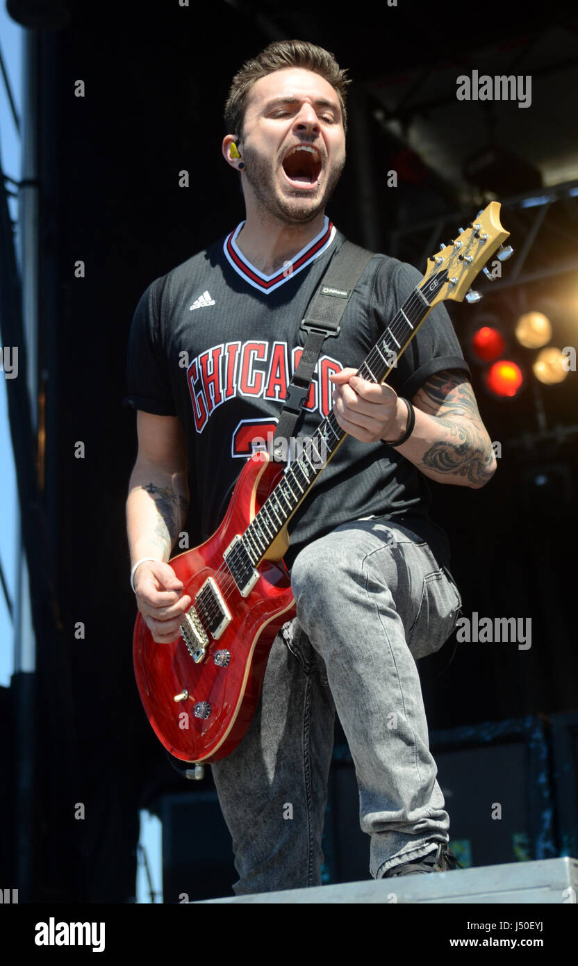 Dylan bowman guitar hi-res stock photography and images - Alamy