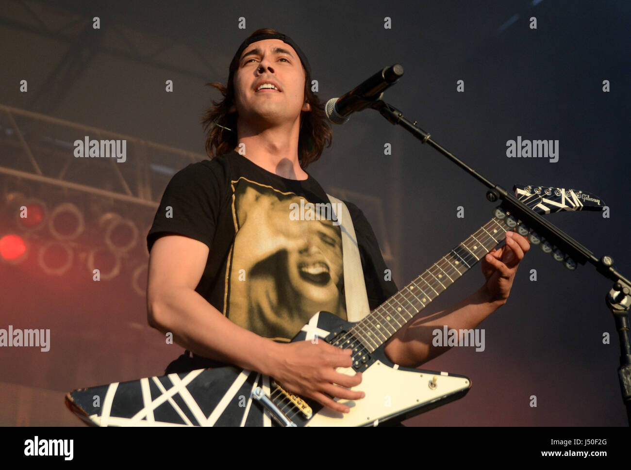 May 13, 2017: Lead singer Vic Fuentes of the band Pierce The Veil ...