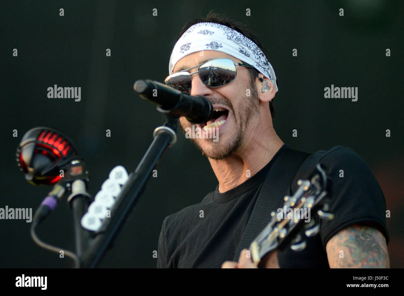 Sully godsmack hi-res stock photography and images - Alamy