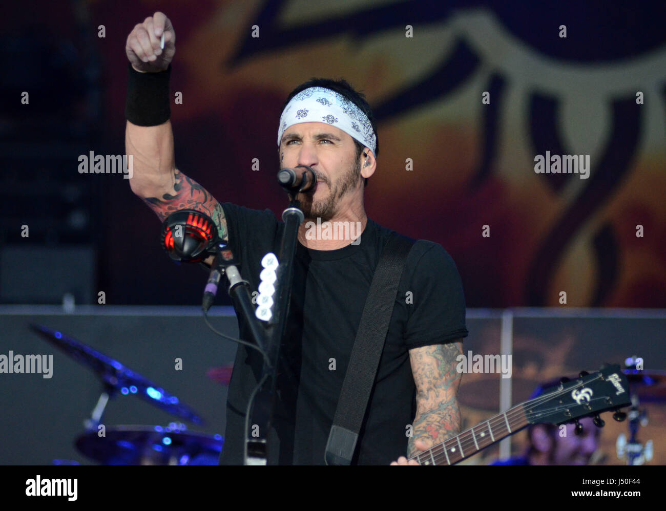 Sully godsmack hi-res stock photography and images - Alamy