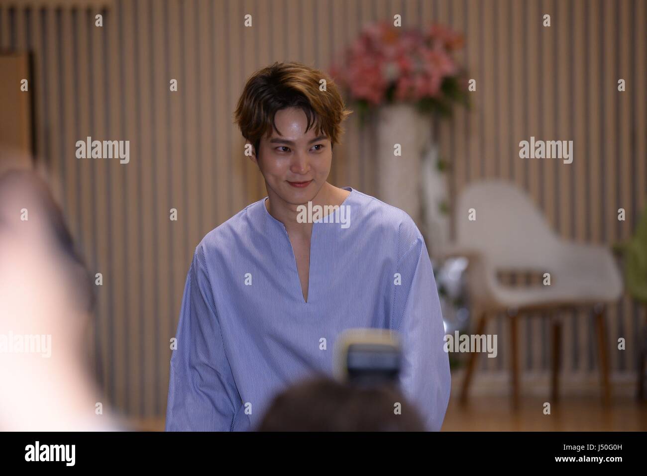 Seoul, Korea. 15th May, 2017. Yeonseo Oh, CNBLUE Jungshin Lee, Woori ...