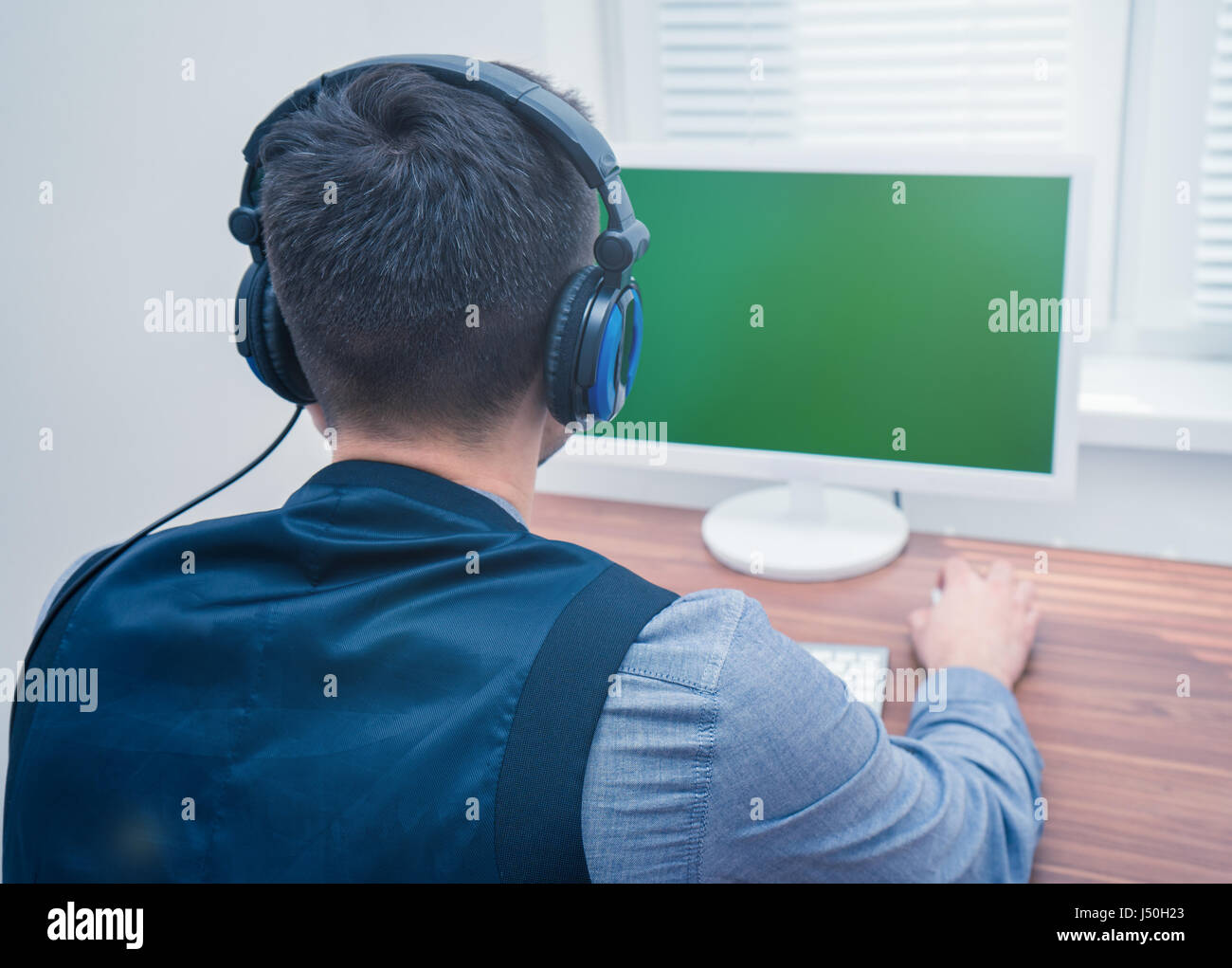 Call center work friendly young hi-res stock photography and images - Alamy