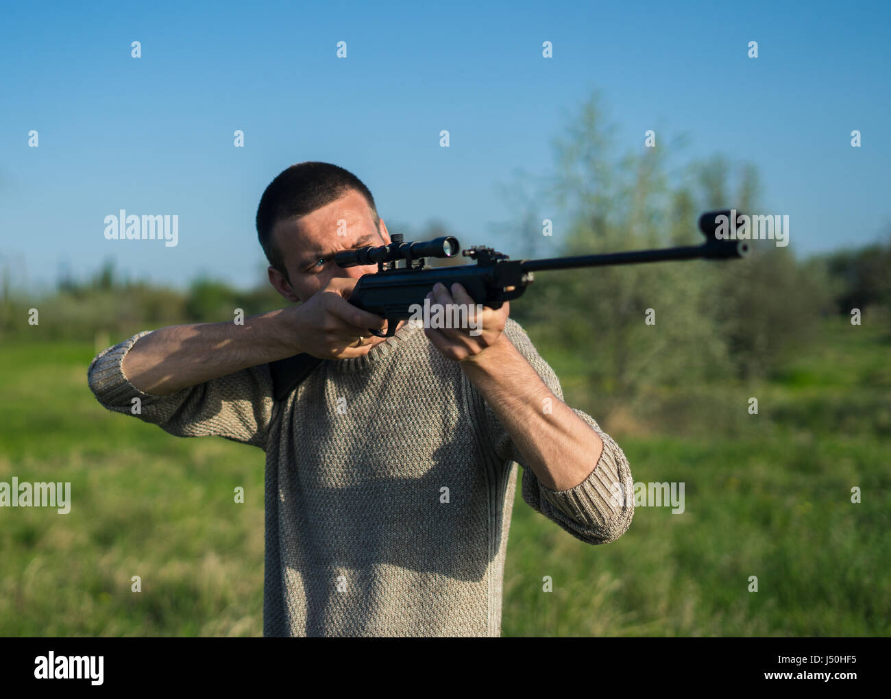 Sniper Target Stock Photos & Sniper Target Stock Images - Alamy