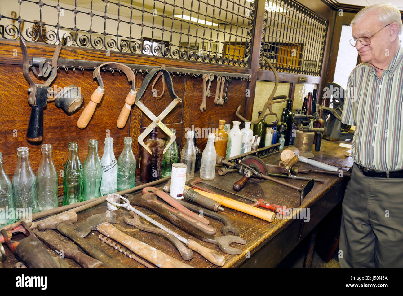 Powhatan Tools And Weapons