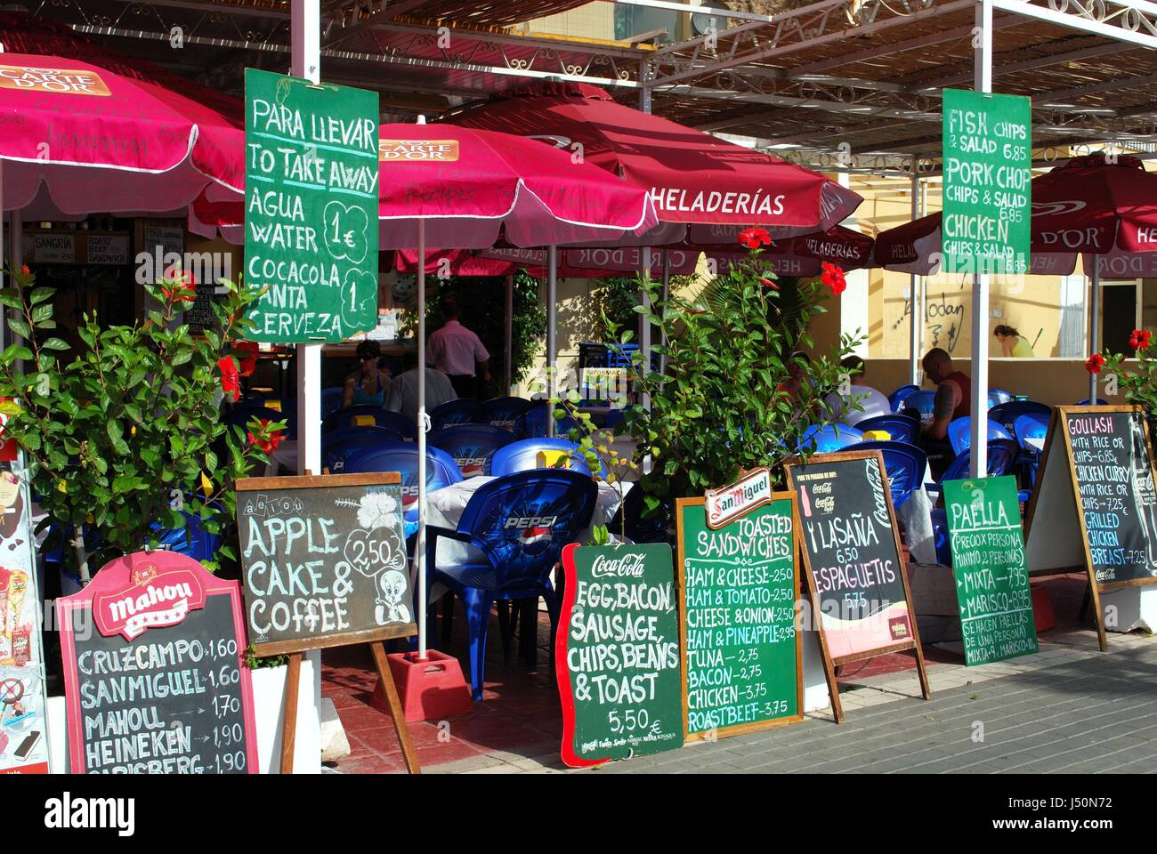 Pavement menu boards hi-res stock photography and images - Alamy