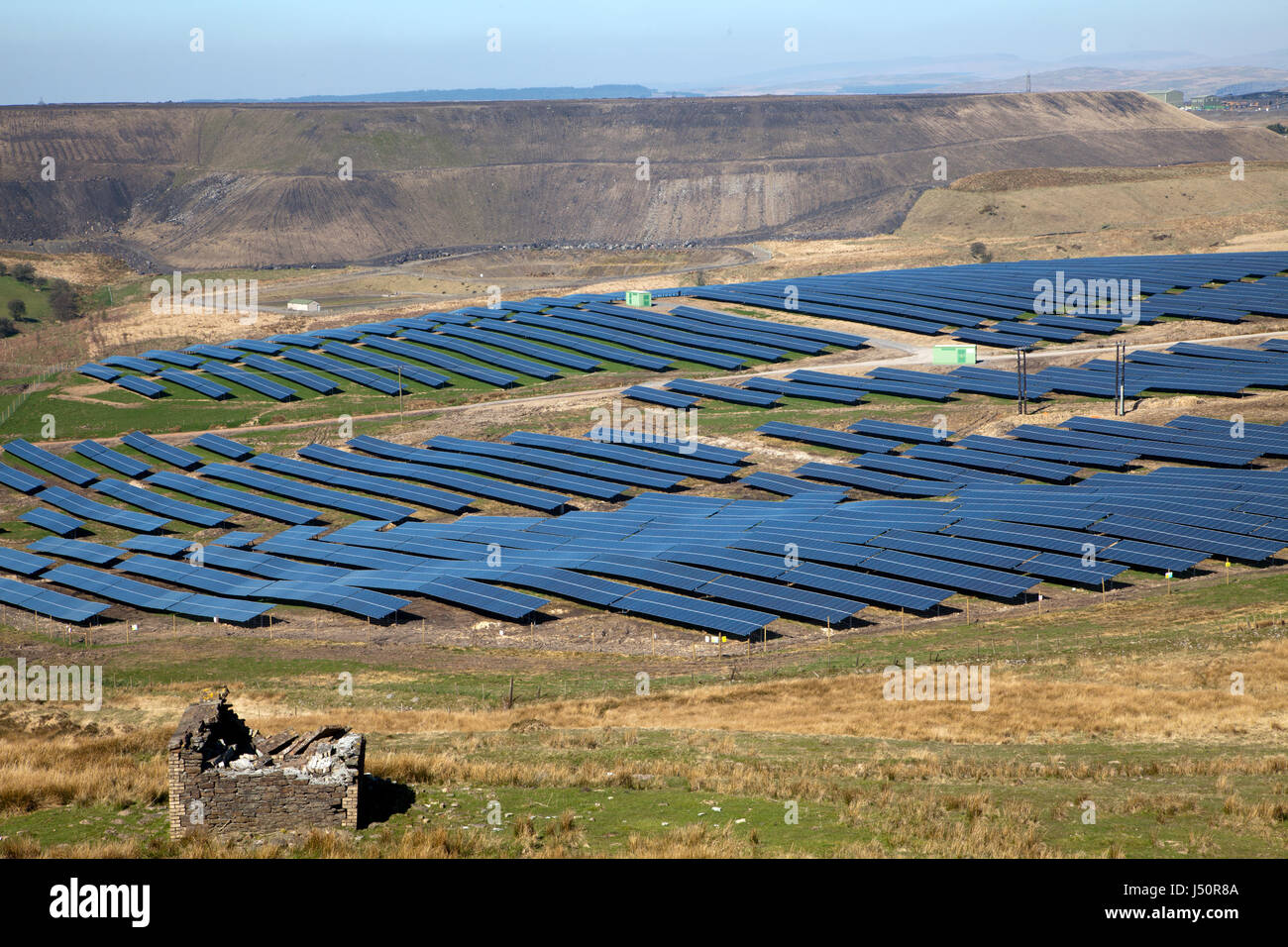 Open panels hi-res stock photography and images - Alamy