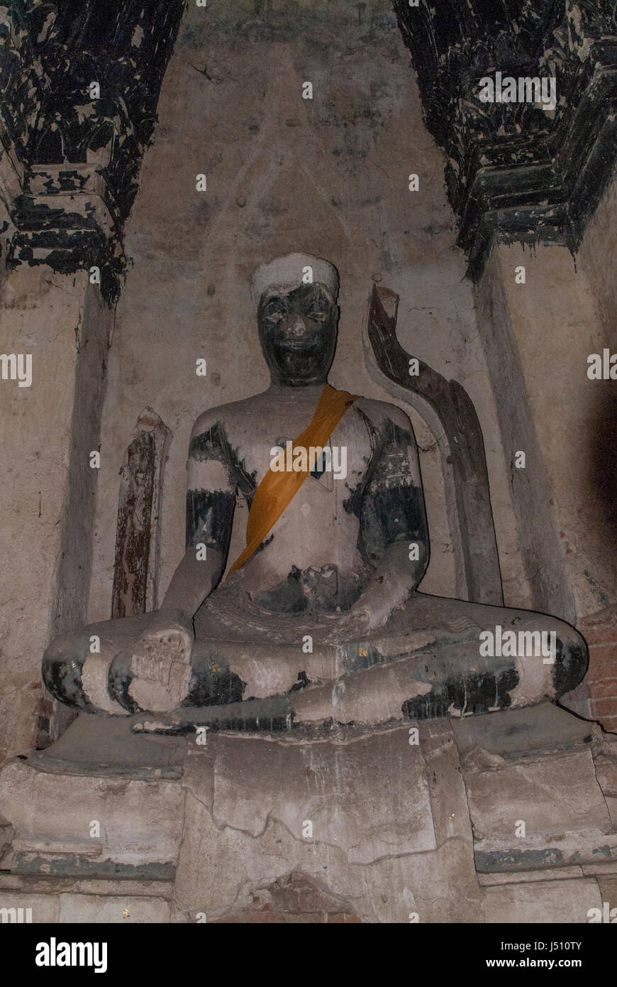 Red bricks stone temple hi-res stock photography and images - Alamy