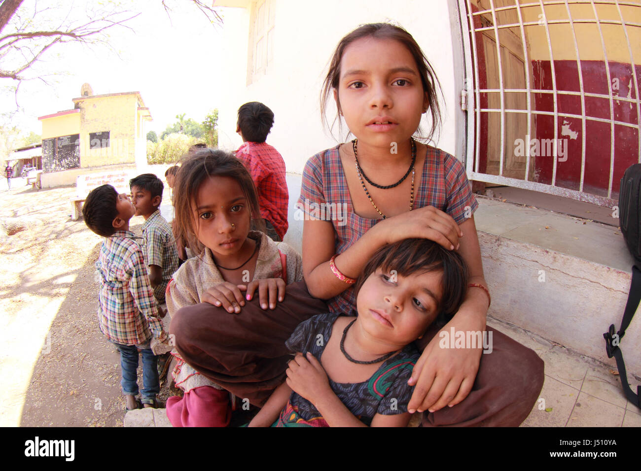Tribal children of gujarat hi-res stock photography and images - Alamy