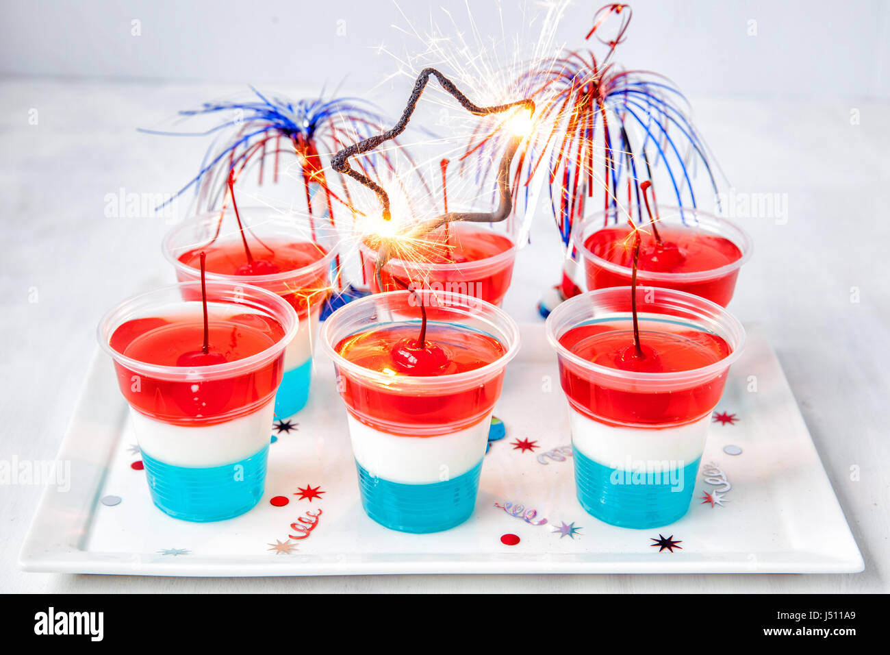 Firecracker hi-res stock photography and images - Alamy
