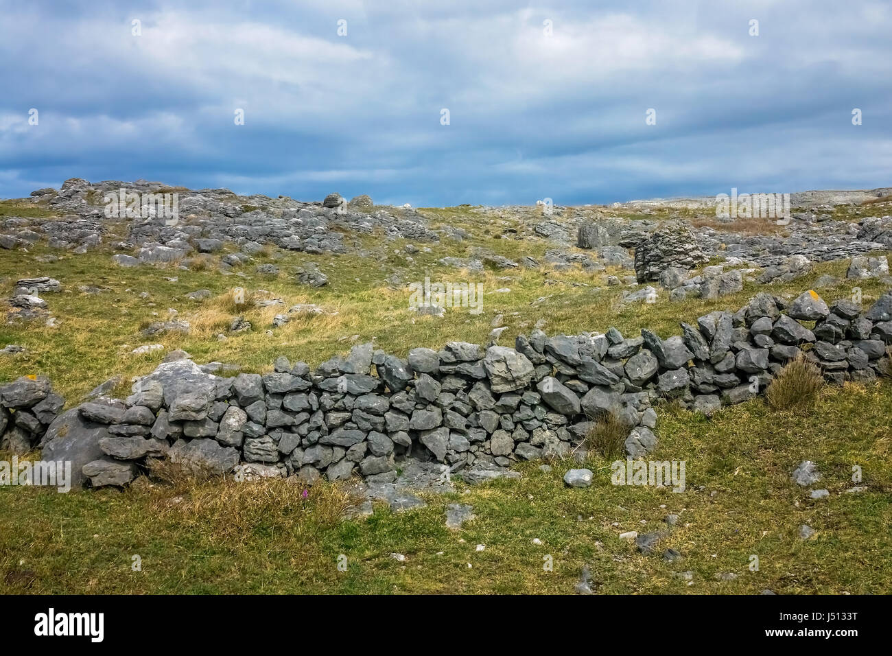 Old stone wall in the irish countryside, Ireland Stock Photo - Alamy