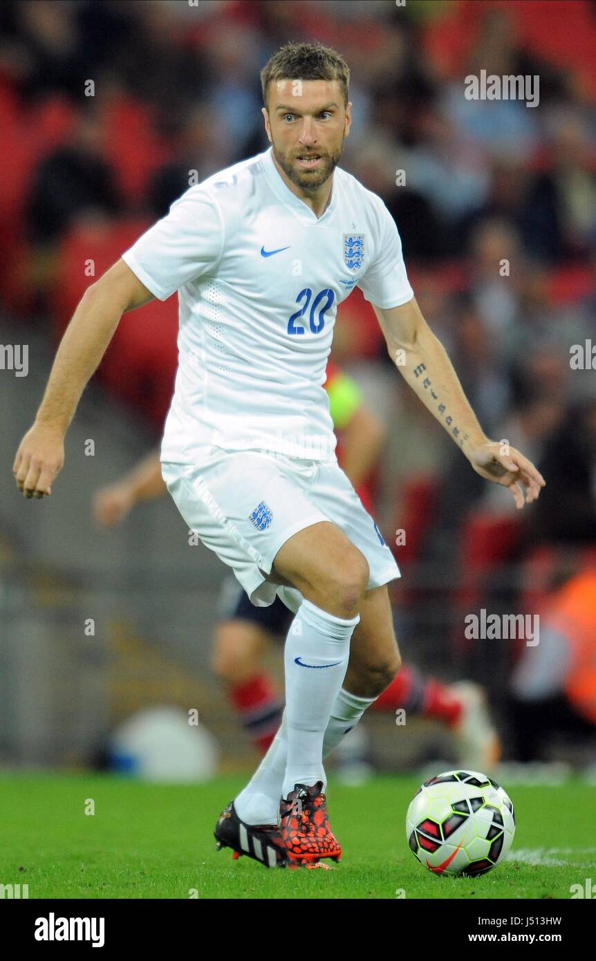 RICKIE LAMBERT ENGLAND V LIVERPOOL FC ENGLAND V LIVERPOOL FC WEMBLEY ...