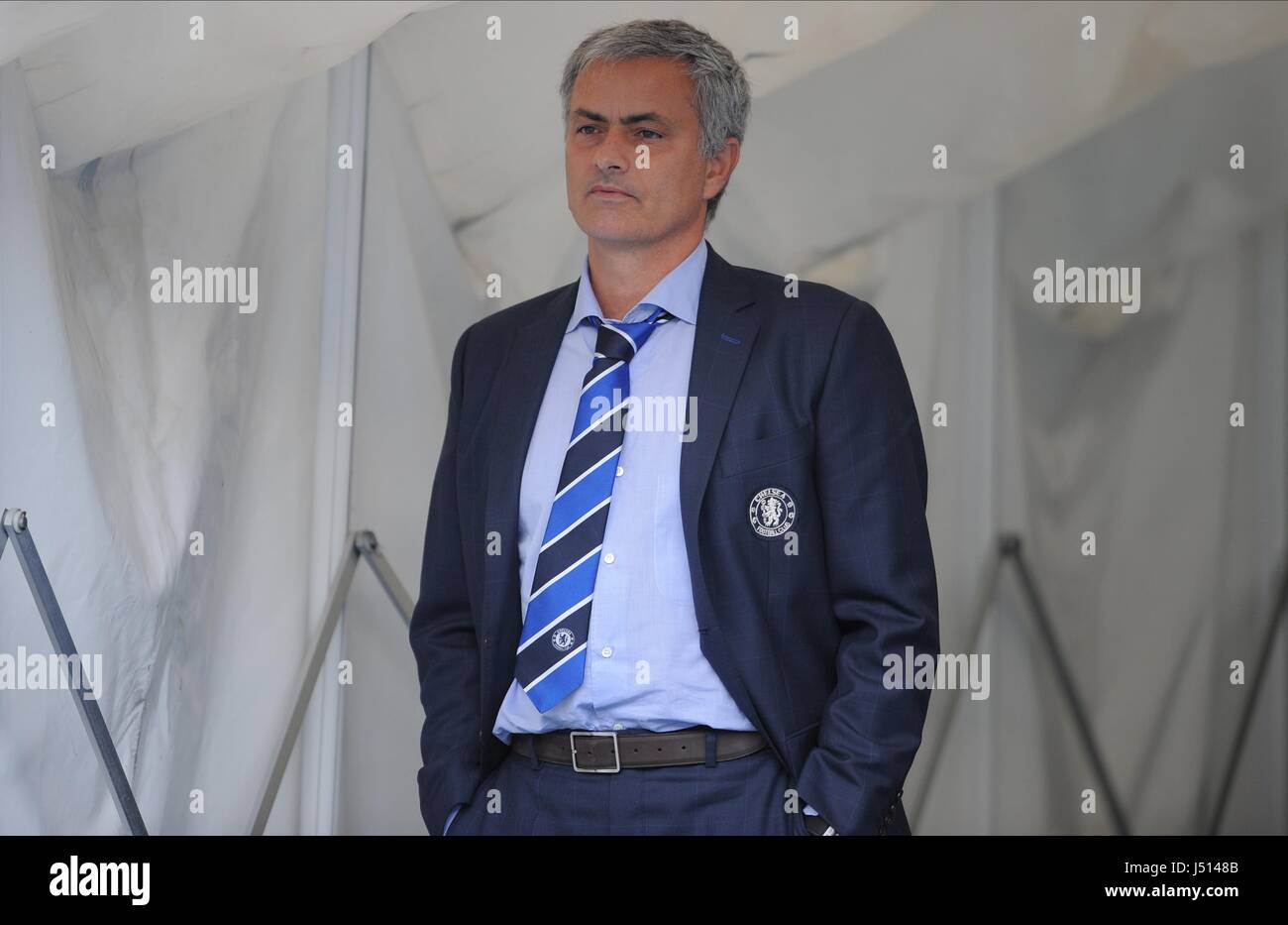 JOSE MOURINHO CHELSEA FC HEAD COACH CHELSEA FC HEAD COACH ETIHAD ...