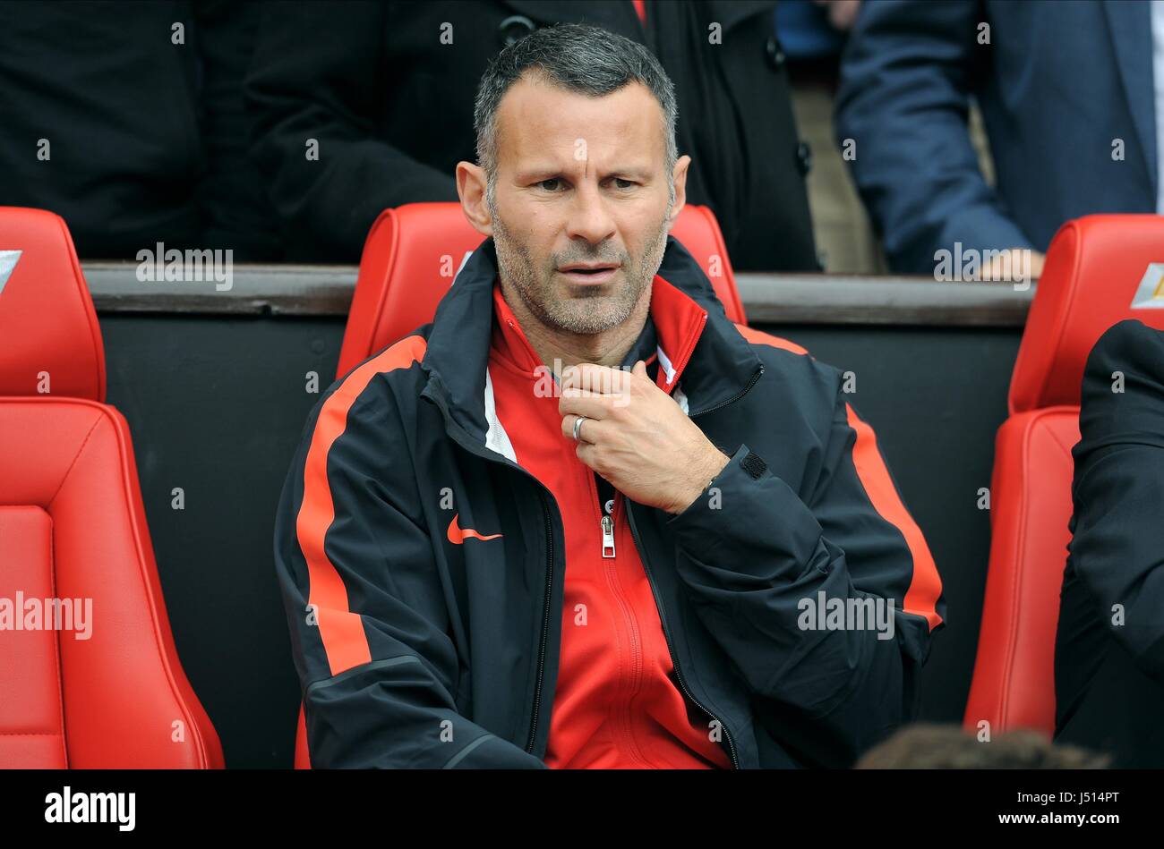 RYAN GIGGS MANCHESTER UNITED FC ASSISTANT MANAGER MANCHESTER UNITED FC ...