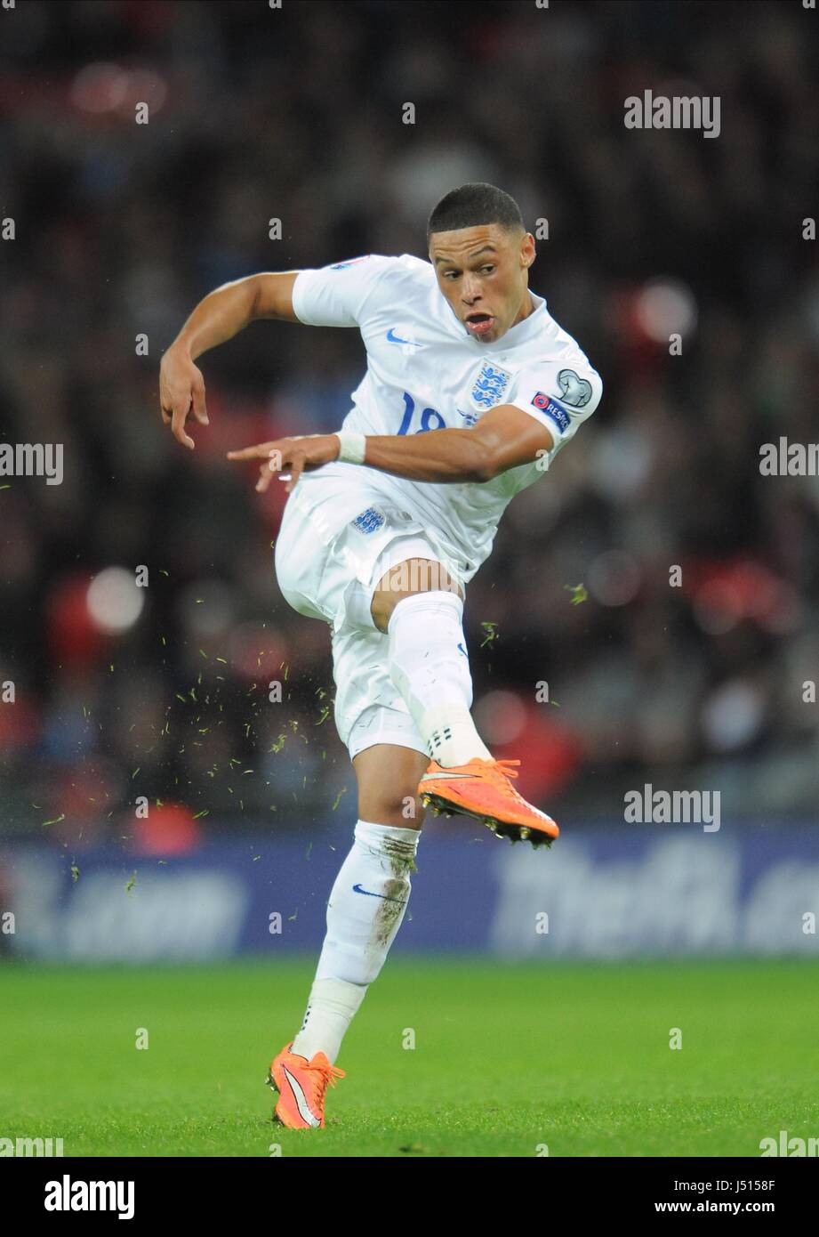 ALEX OXLADE-CHAMBERLAIN ENGLAND WEMBLEY STADIUM LONDON ENGLAND 09 ...