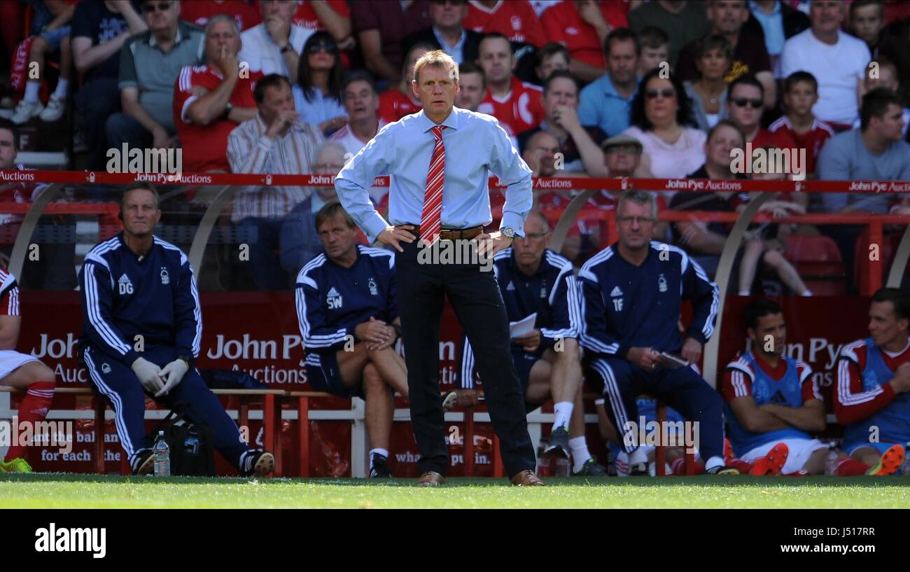 STUART PEARCE NOTTINGHAM FOREST V BLACKPOOL THE CITY GROUND NOTTINGHAM ...