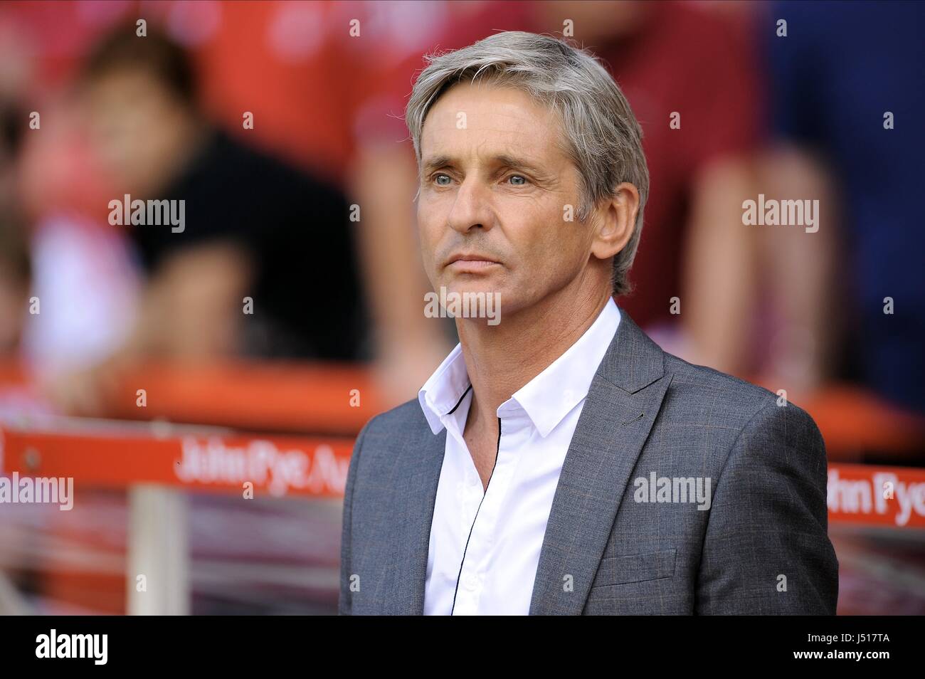JOSE RIGA BLACKPOOL FC MANAGER THE CITY GROUND NOTTINGHAM ENGLAND 09 ...