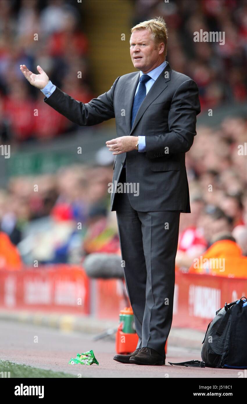 RONALD KOEMAN LIVERPOOL V SOUTHAMPTON ANFIELD LIVERPOOL ENGLAND 17 ...