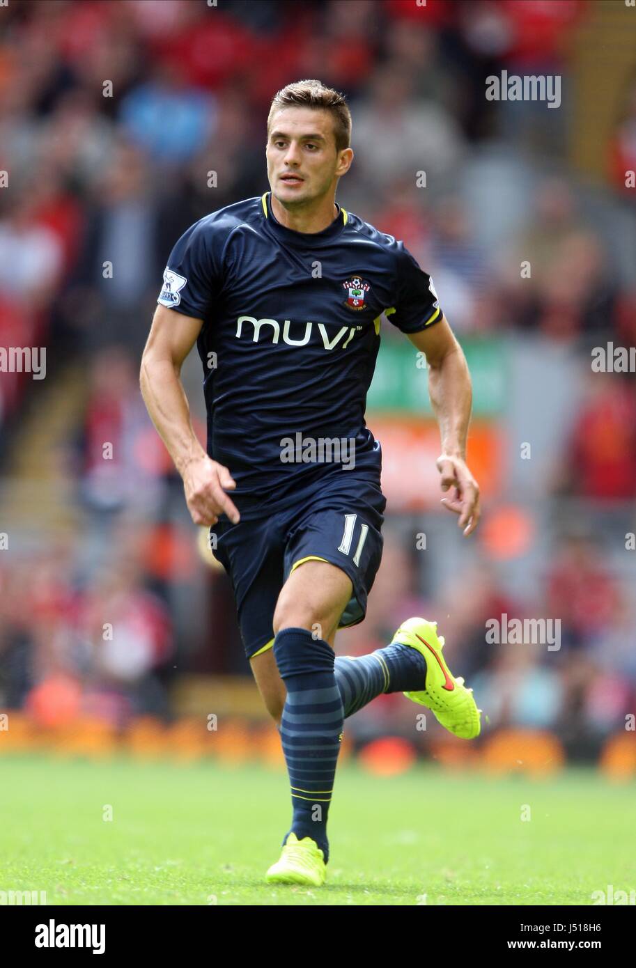 DUSAN TADIC SOUTHAMPTON FC SOUTHAMPTON FC ANFIELD LIVERPOOL ENGLAND 17 ...