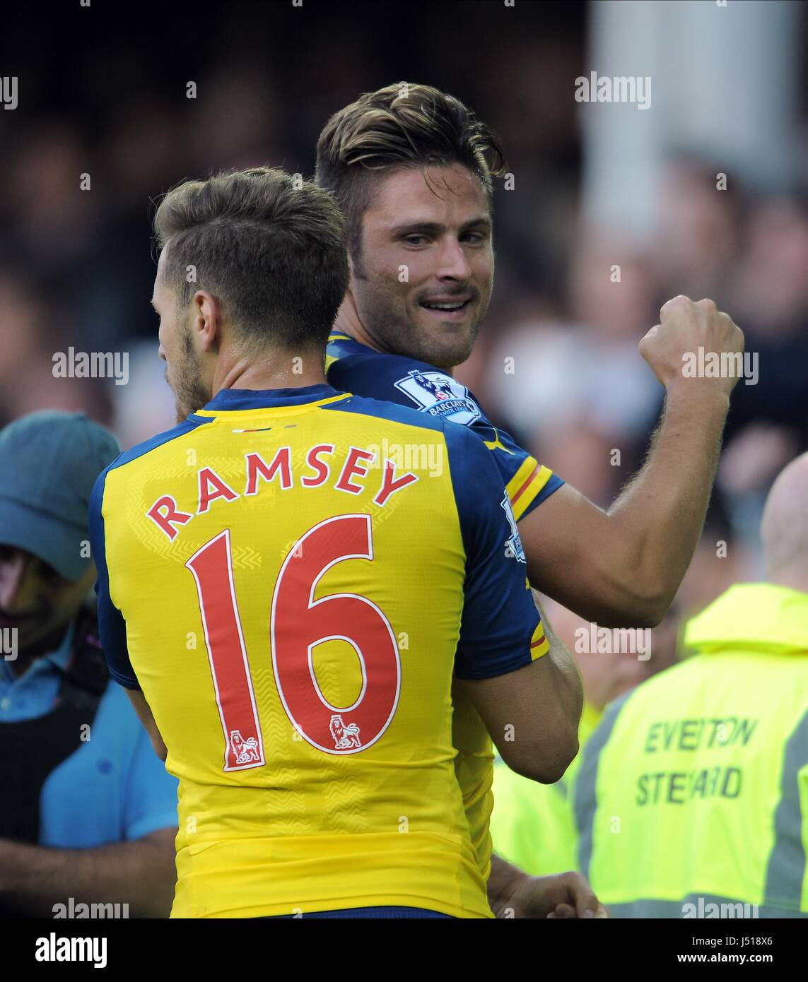 Olivier giroud goal hi-res stock photography and images - Alamy
