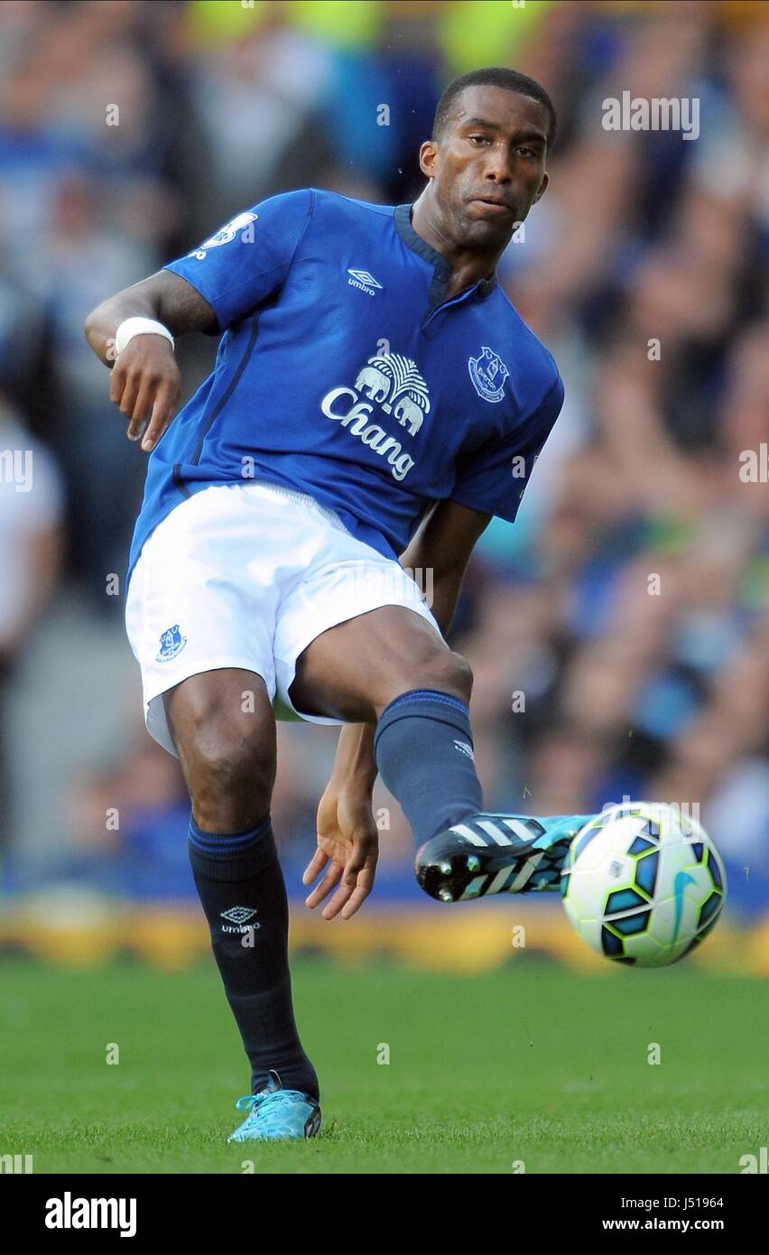 SYLVAIN DISTIN EVERTON FC EVERTON FC GOODISON PARK EVERTON ENGLAND 23 ...