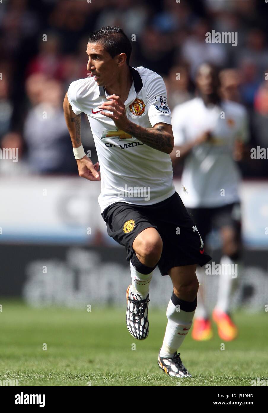 ANGEL DI MARIA MANCHESTER UNITED FC MANCHESTER UNITED FC TURF MOOR ...