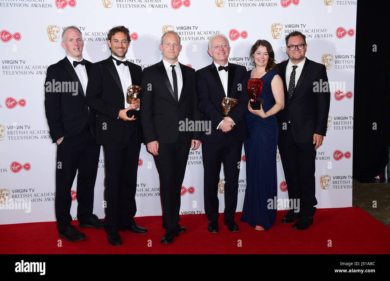 Alan Carr (R) poses with (L to R) Justin Anderson, Fredi Devas, Tom ...